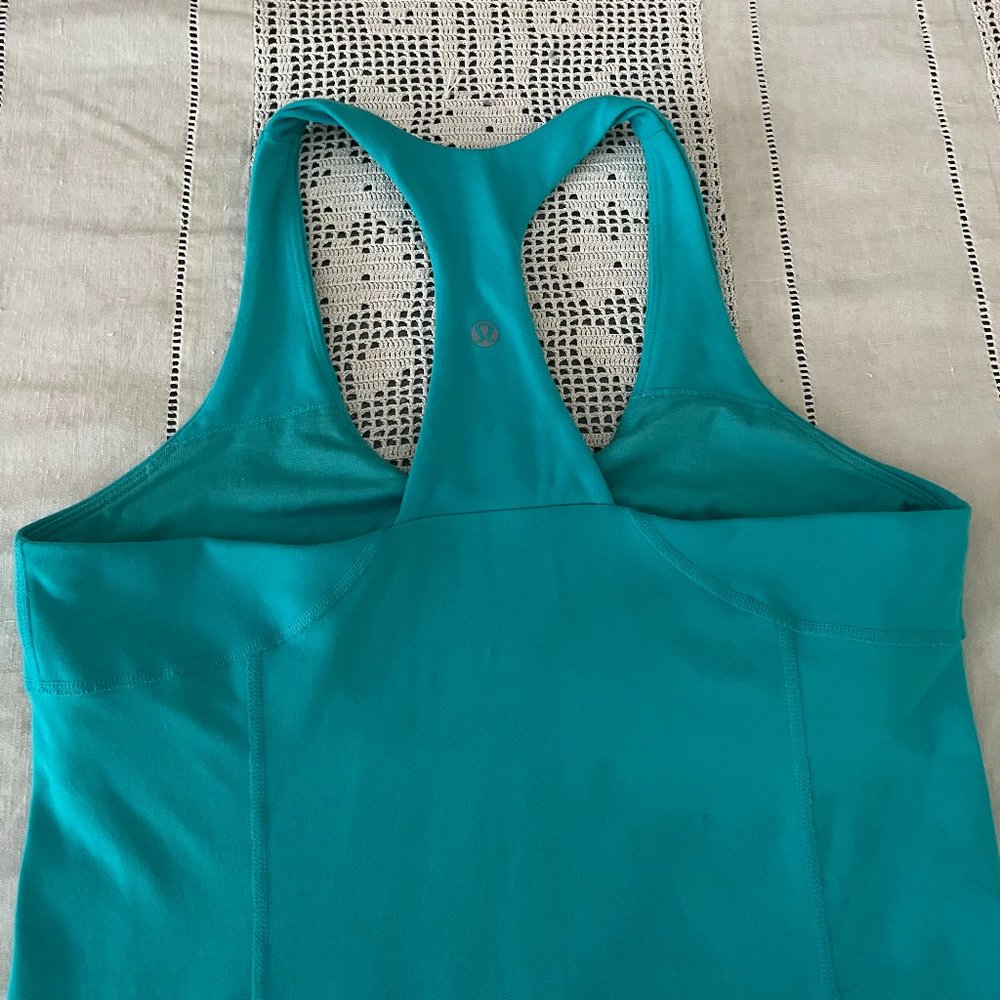 Lululemon Inner Strength Tank Top Turquoise Size 10 R… - Gem
